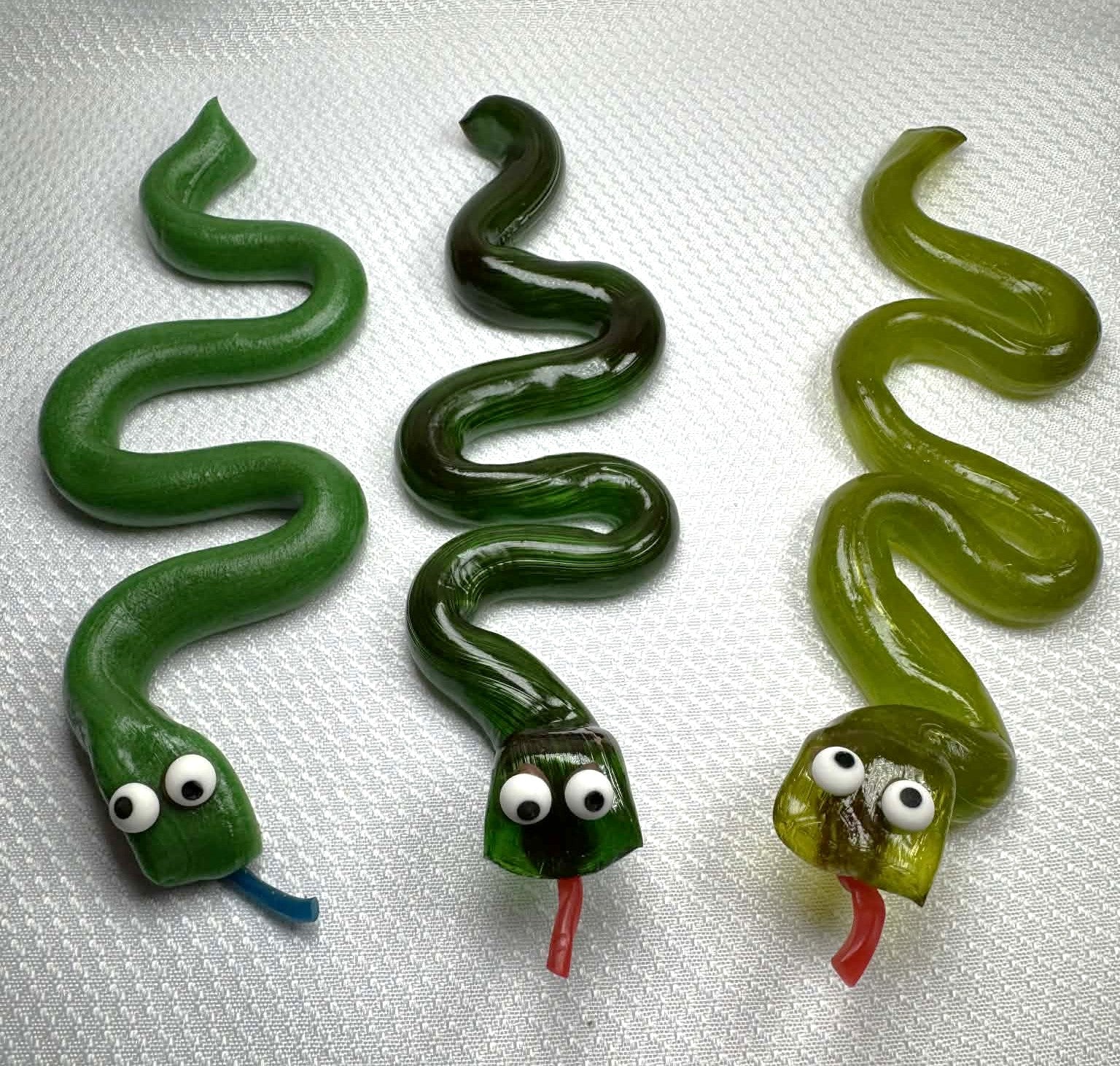 Irish Snakes – Furlongs Candies
